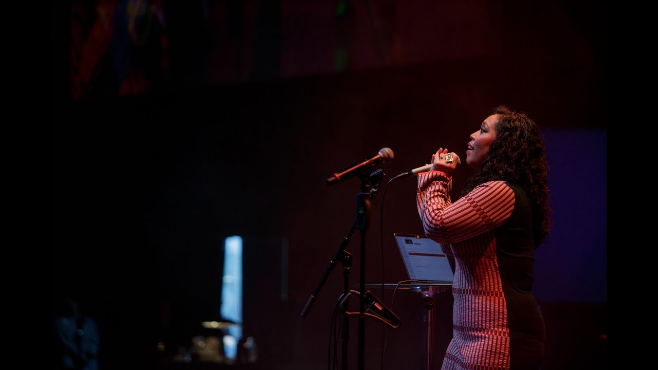 Aisha Fukushima performing the closing act at the #WITswe2024 ...