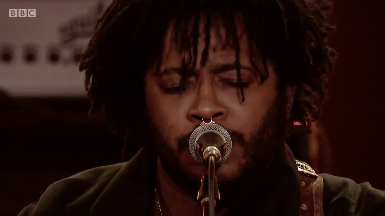 Thundercat Live at BBC 6Music Festival 26/03/2017 - YouTube