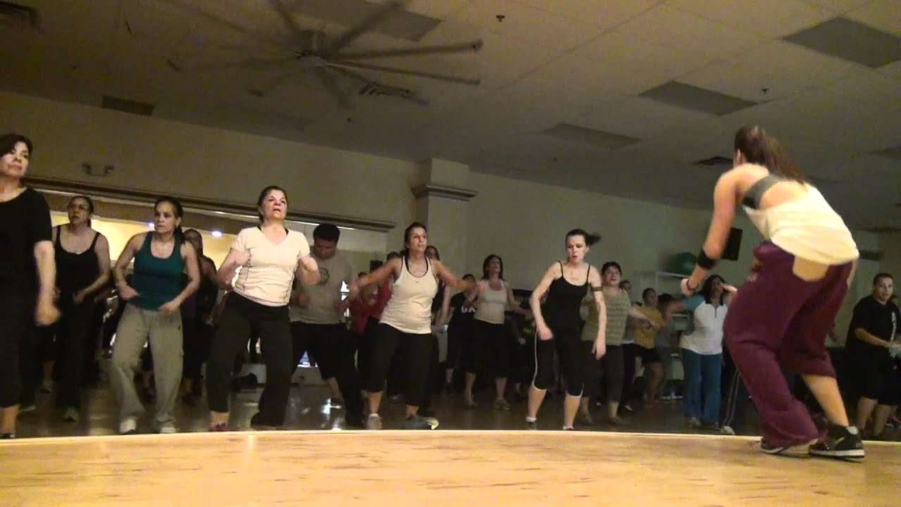 Tara Romano Dance Fitness - Shake Senora by Pitbull - YouTube