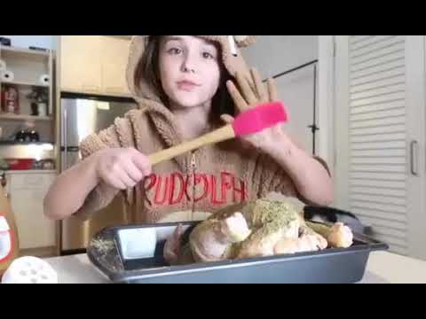 Piper Rockelle Cooking !! "Very Funny" - YouTube