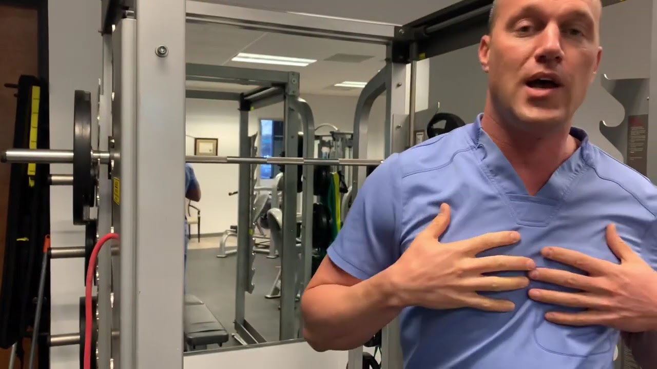 Dallas Chiropractor - Shoulder pain? Here is an effective stretch - YouTube