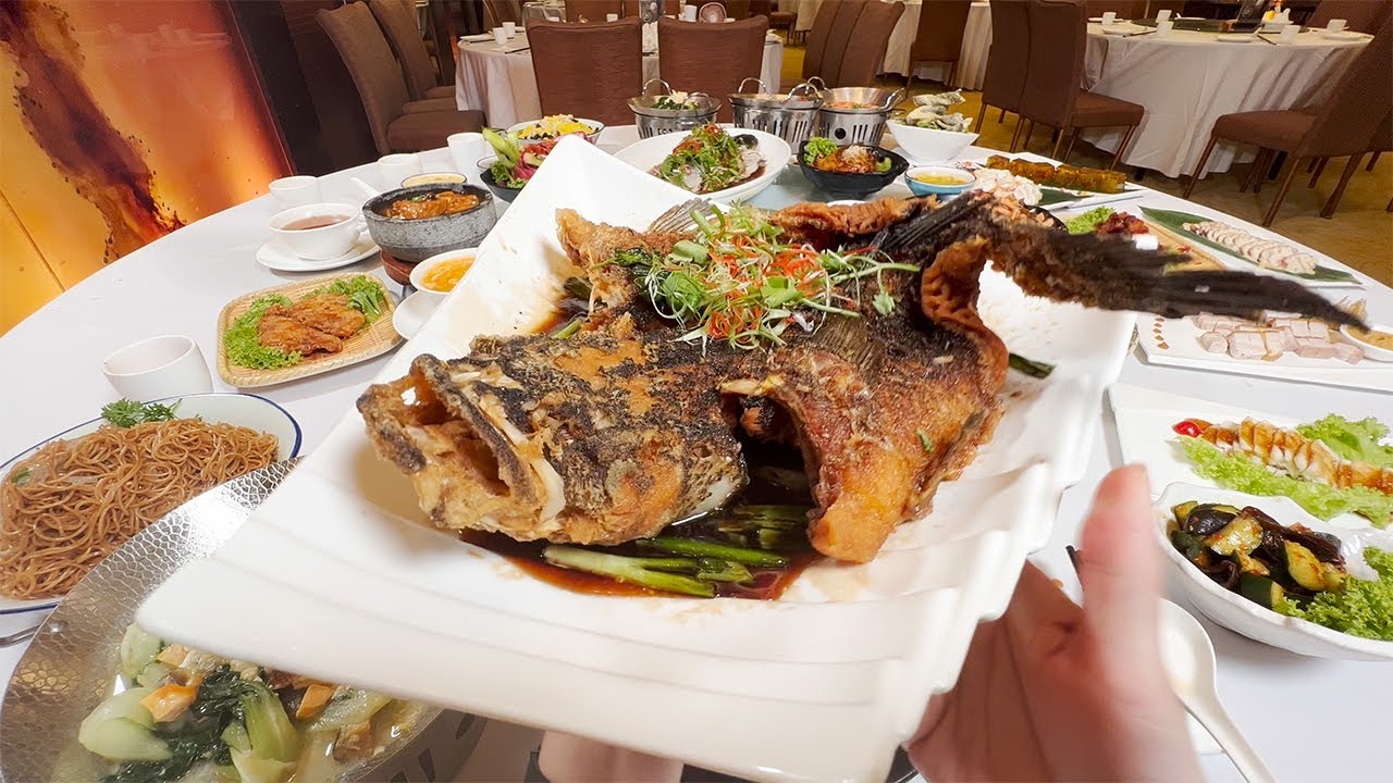 All You Can Eat Hotel Buffet Peach Garden Singapore - YouTube