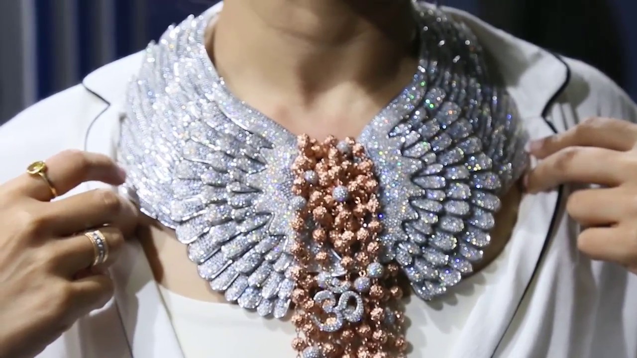 Laksh Pahuja Creates A Jewelled Necklace In Tribute For Saint Mother ...