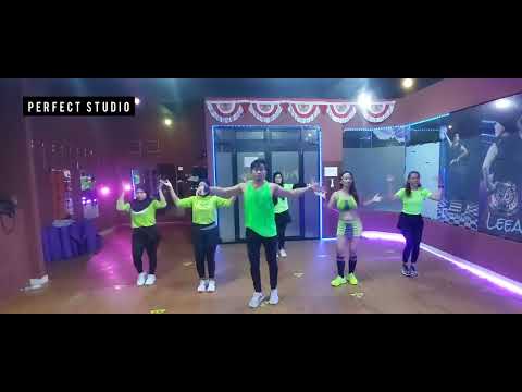 ZAPIN MELAYU vocalis LESTI KEJORA choreography by Adi Justnothing #senamkreasi #melayu #dangdut