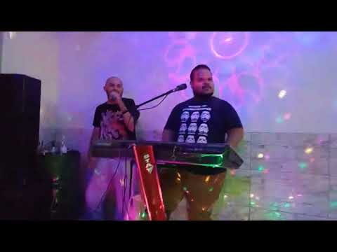 Denis Melo e Léozinho dos teclados no Leandro e branquinha Cubatão SP