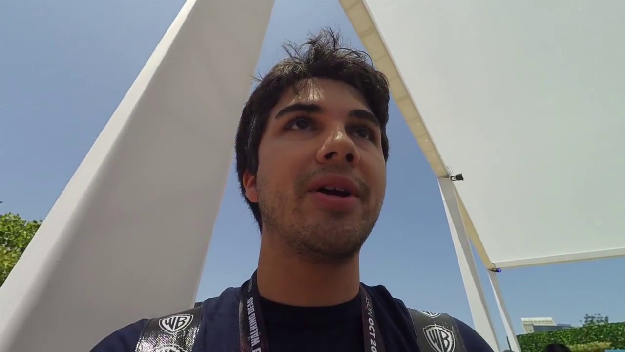 Allen Goes to Comic-Con 2017 (Day 2) - YouTube