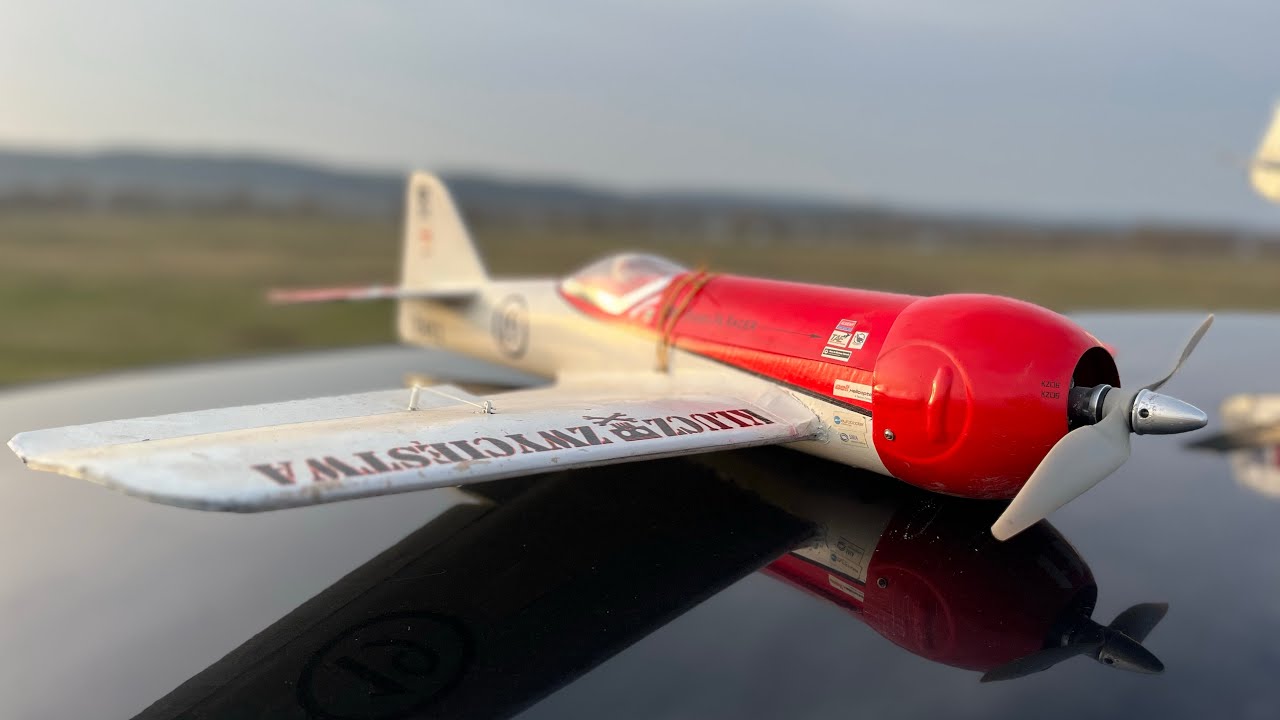 Mega Racer - YouTube