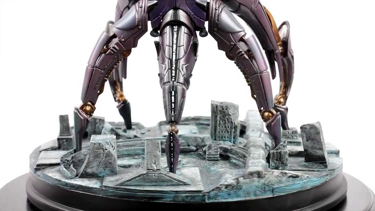 Dark Horse Reaper Replica from Mass Effect - YouTube