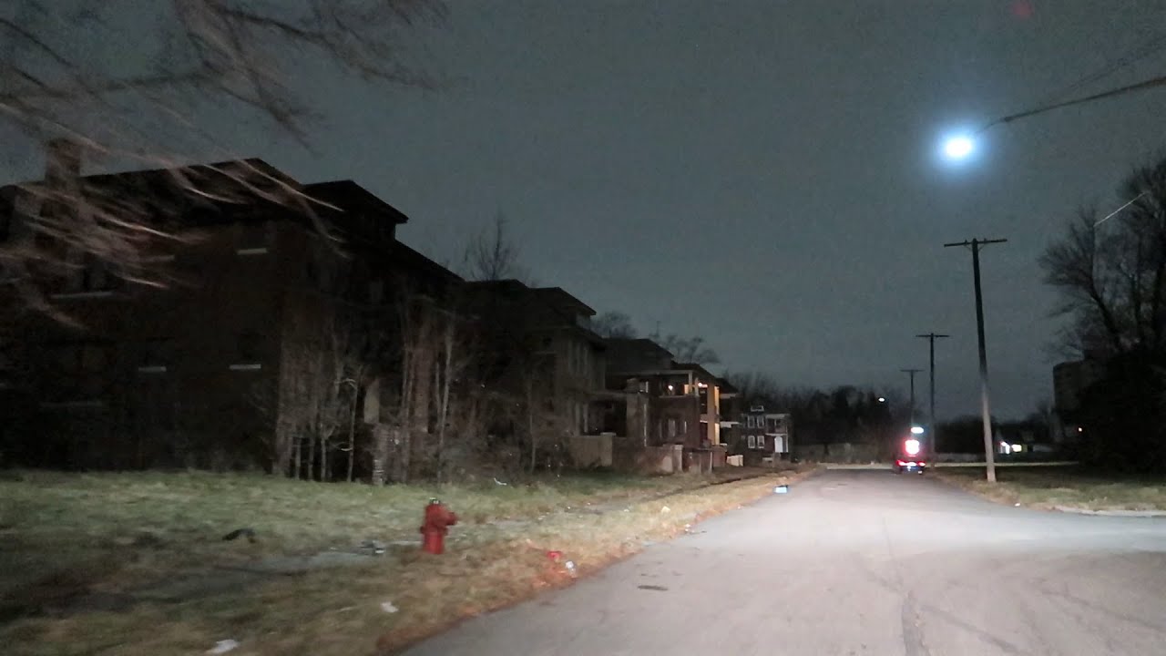 LATE NIGHT IN DETROIT'S MOST ABANDONED HOODS - YouTube