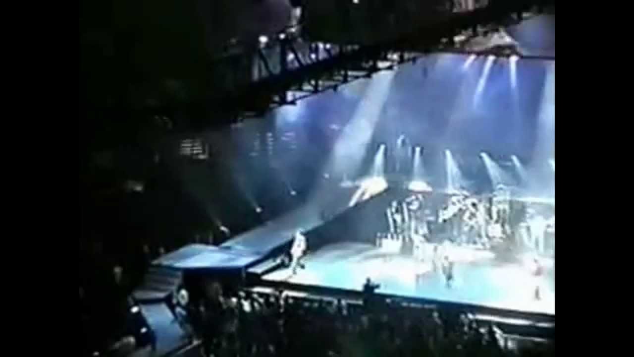 *NSYNC Celebrity Tour 2002 Live in Anaheim: It's Gonna Be Me part 4 ...
