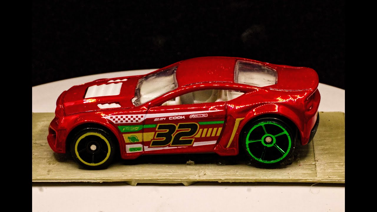 Torque Twister by Hot Wheels - YouTube