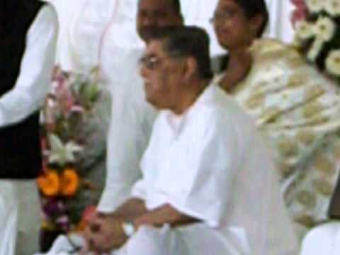sri sri dada - YouTube