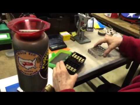 Benchrest reloading during match by Carlos Pacheco - YouTube