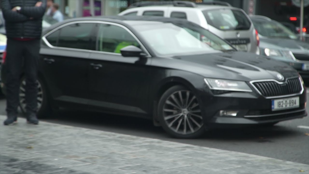 Skoda Superb - Unmarked Garda Car in Cork City - YouTube