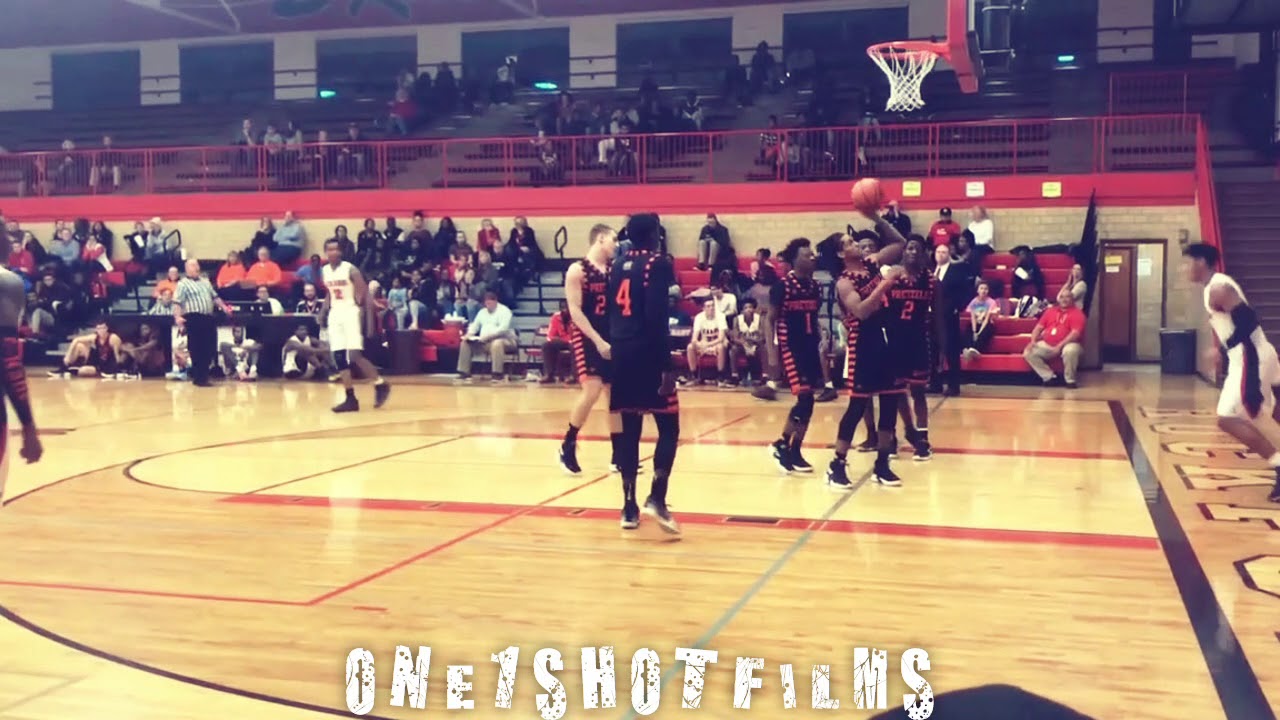 Illinois rank #5 Rockford East High School 18-0 - YouTube