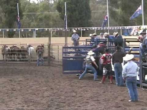 Rodeo Western Australia - YouTube