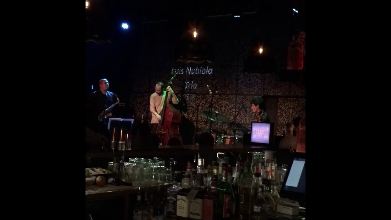 Patryk Dobosz soloing on Luis Nubiola's tune. - YouTube