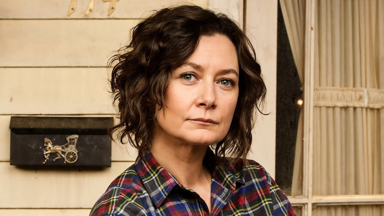 The Heartbreaking Tragedy of Sara Gilbert No One Saw Coming! - YouTube