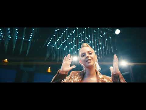 AIMI - Одна на танцполе (Official video 2023)
