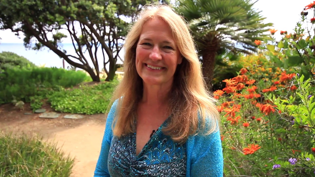 Kathy Bower, Year 1 Class Dean of BBSH California - YouTube