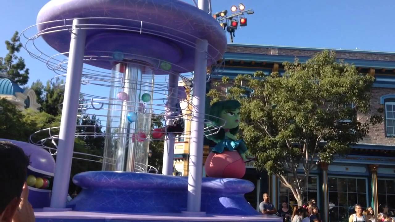Disney California Adventure Inside Out Parade Float Sept 2, 2015 - YouTube