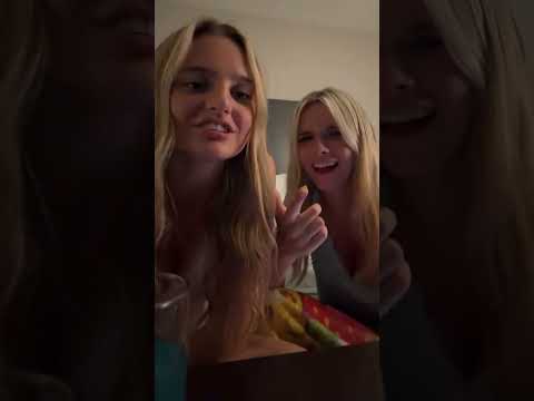 Agatha Periscope live update 5489❣️#periscope #broadcast #live #stream #vlog #beautiful #share
