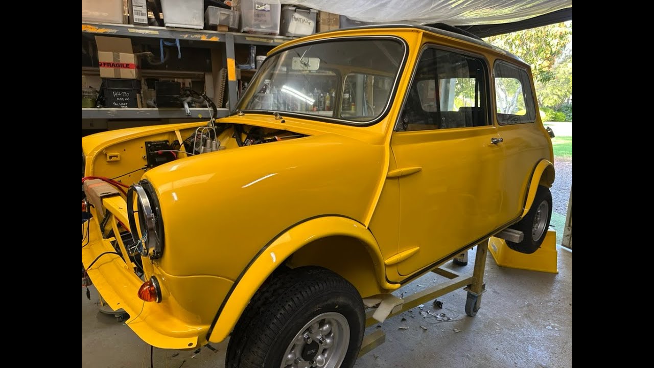 The Great Mini Rebuild Pt8 - YouTube