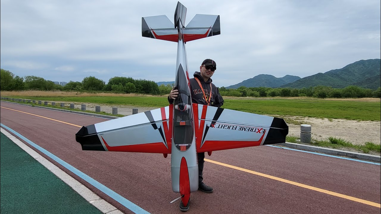 Extreme Flight EXTRA NG 91" - 4th Flight - YouTube