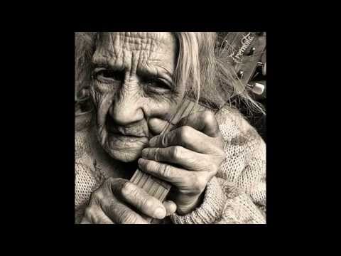 Dunyayi agladan balaca qiz (cox huzunlu)