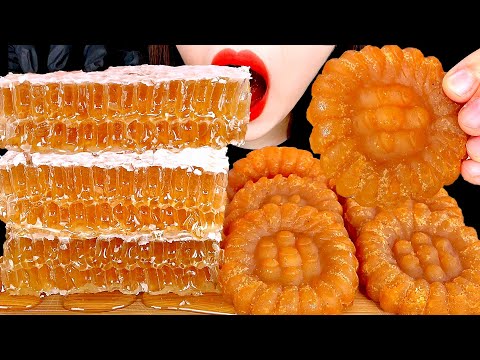 ASMR RAW HONEYCOMB YAKGWA HONEY COOKIES 벌집꿀 약과 먹방 MUKBANG EATING SOUNDS 咀嚼音 | ZOEY ASMR