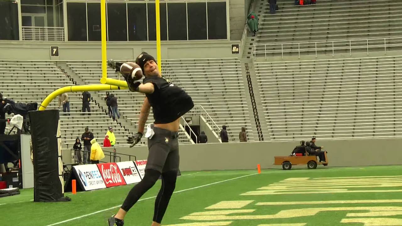 Army Football: First on the Field vs. North Texas 10-22-16 - YouTube