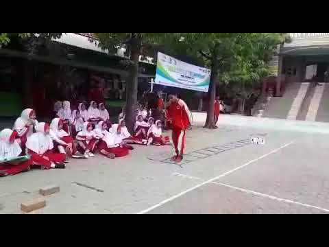 Permainan Benteng Takeshi - YouTube