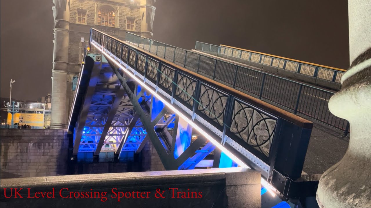 The London Tower Bridge Raising, Greater London - YouTube
