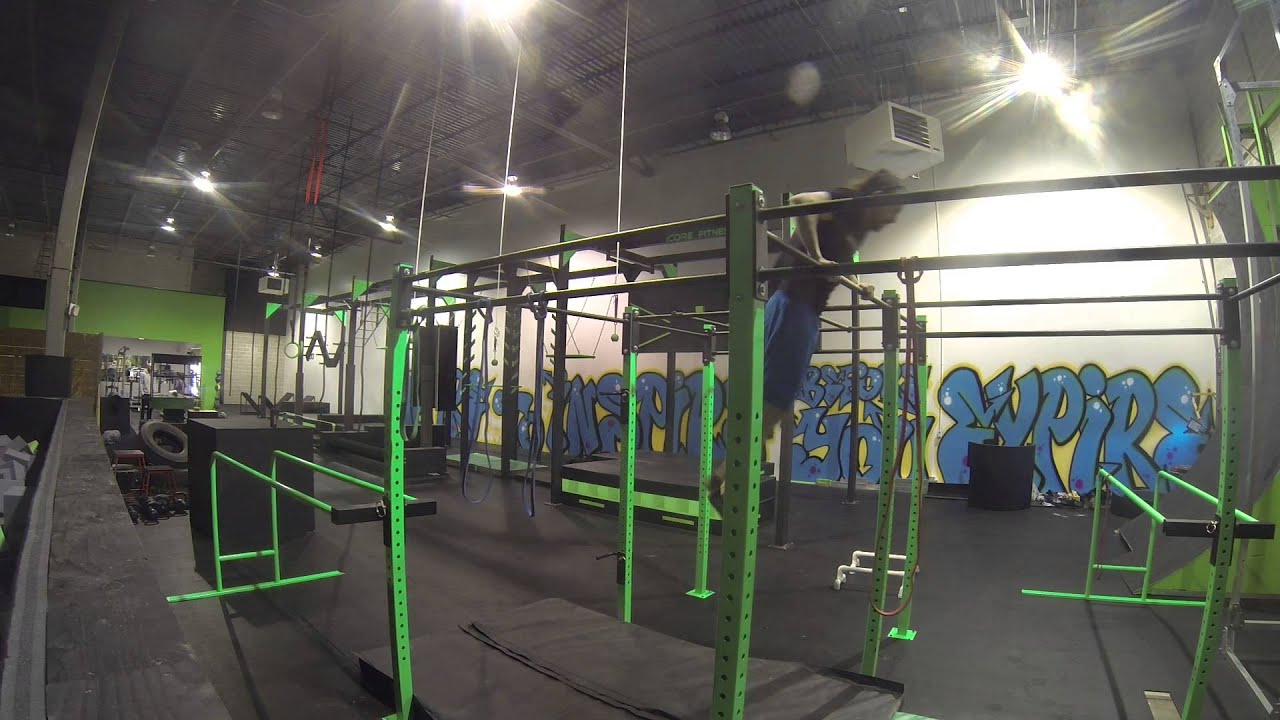 iCore Fitness Calisthenics Rack - YouTube