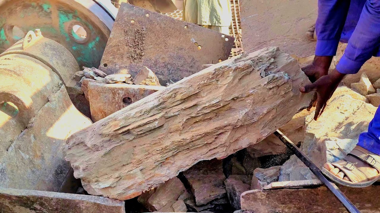 Amazing Quarry Primary Rock Crushing Machine Working | Satisfying Rock ...