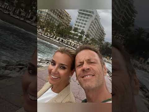 Rosa Caracciolo (Italian actress) Spouse: Rocco Siffredi रोजा कैराशिकोलो (इतालवी अभिनेत्री) C22