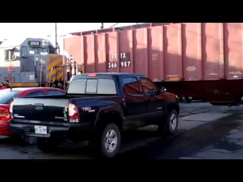 EL TREN POR GM (GENERAL MOTORS) EN TOLUCA, LEONARDO DAVINCI - YouTube
