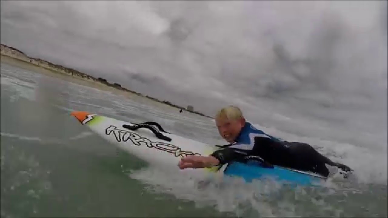 Zac on new kracka board - YouTube