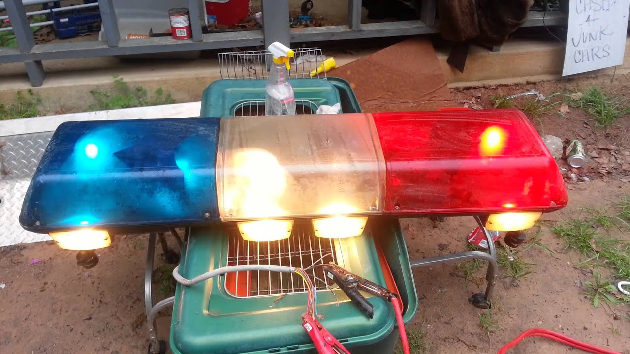 Federal Signal Streethawk light bar. - YouTube