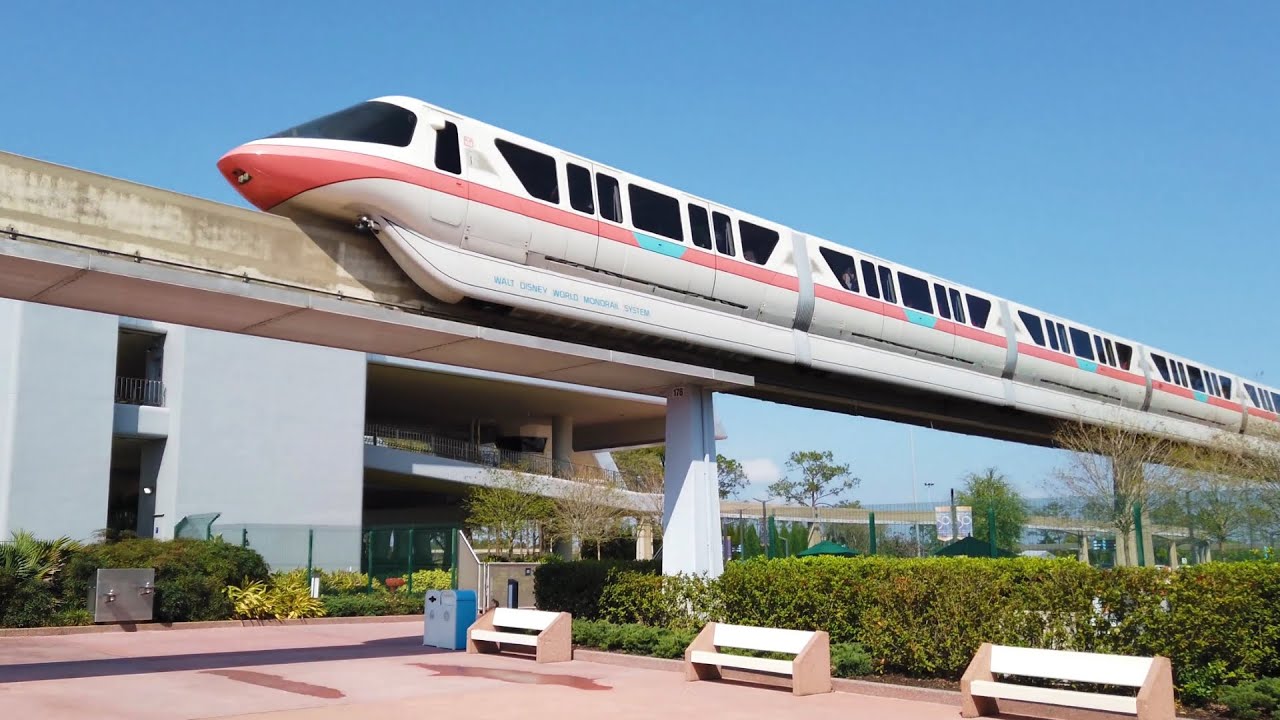 EPCOT Monorail Complete Ride to WDW Transportation & Ticket Center ...