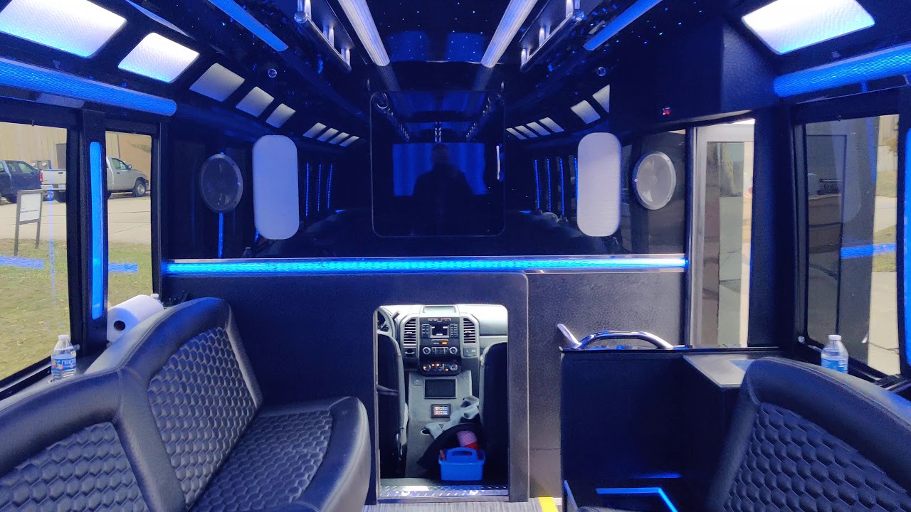 Xtreme limo X23 - YouTube