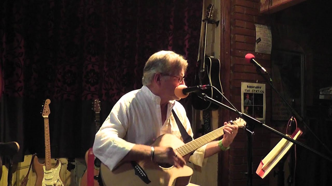 Mike Mohan. Train's Coming Down The Track..m2ts - YouTube