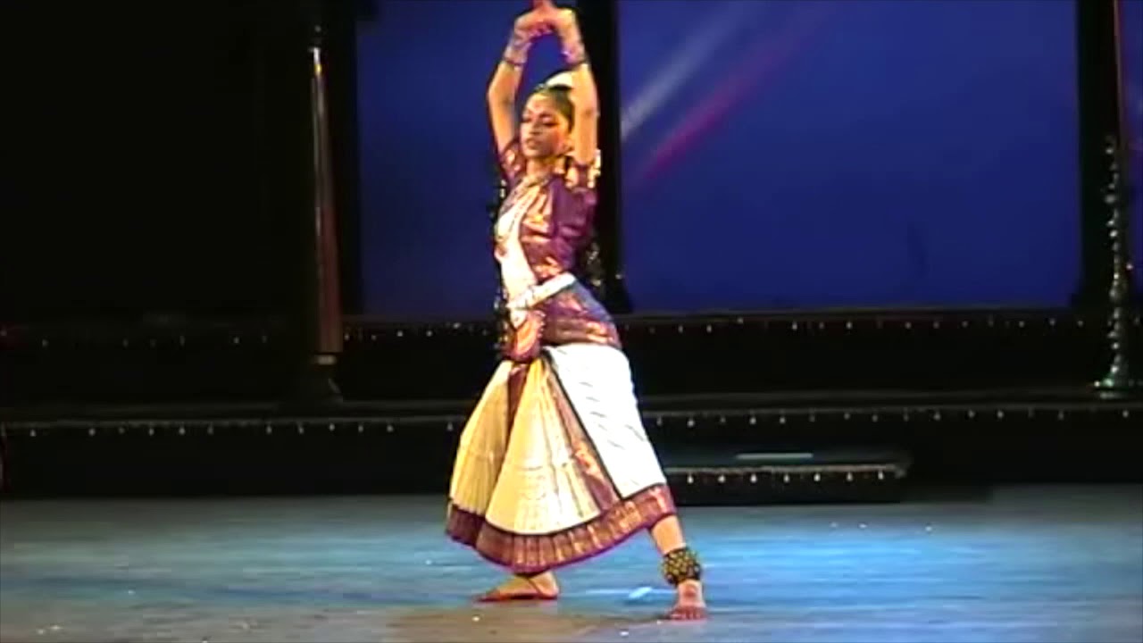 Mayamalavagowla raga thillana: Nithya Ramesh - YouTube