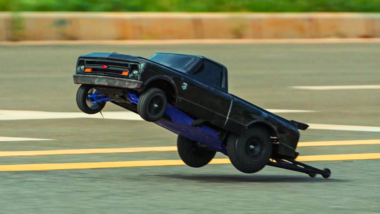 130km/h BackFlip | Traxxas Drag Slash Speed Run - YouTube