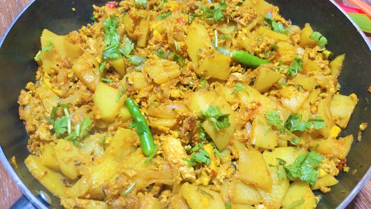 Aloo Anday Recipe | آلو انڈے ناشتہ | Quick and Easy Breakfast Recipe ...
