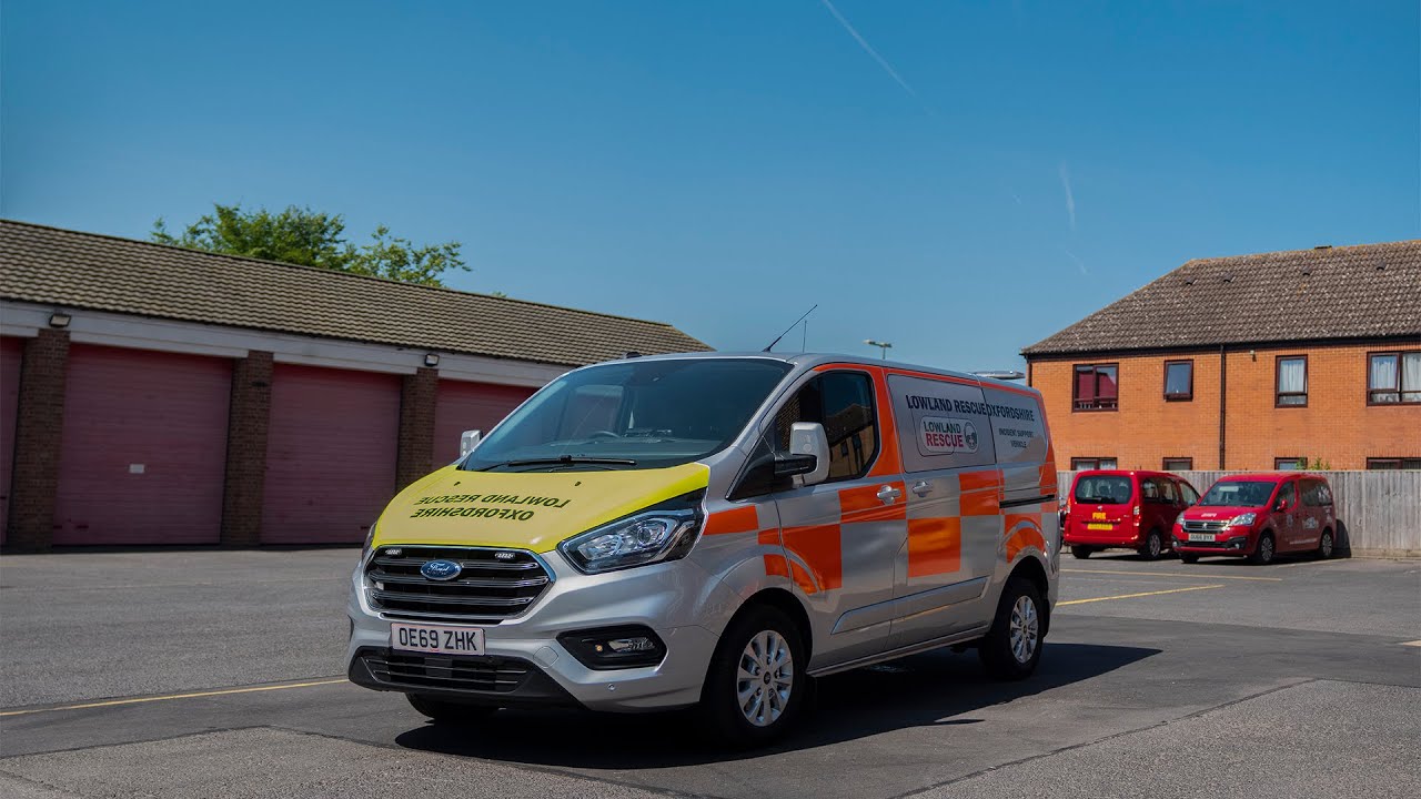 Incident Support Vehicle Tour - YouTube
