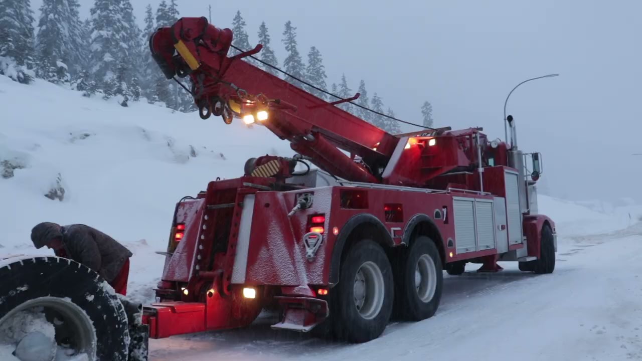 THE ROTATOR'S FIRST JOB! (SHORT BONUS VIDEO) | Jamie Davis Towing - YouTube