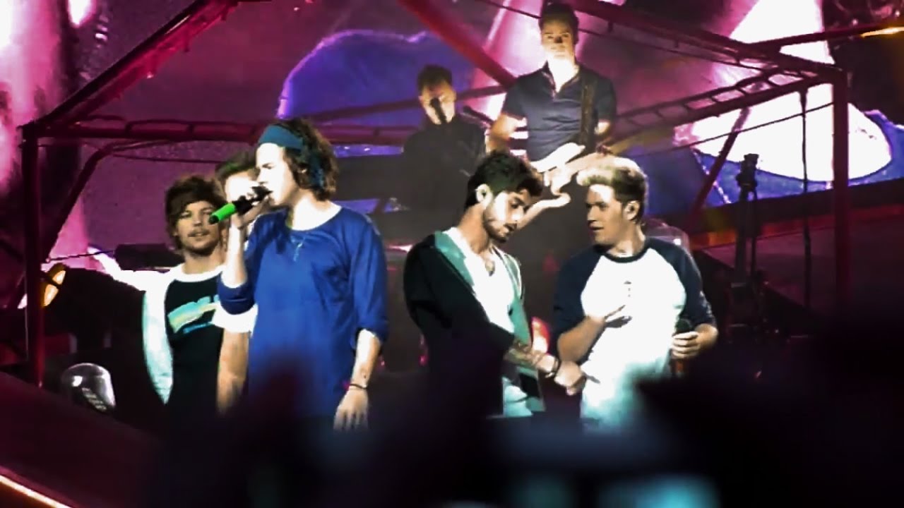 What Makes You Beautiful, One Direction - Friends Arena, Stockholm ...