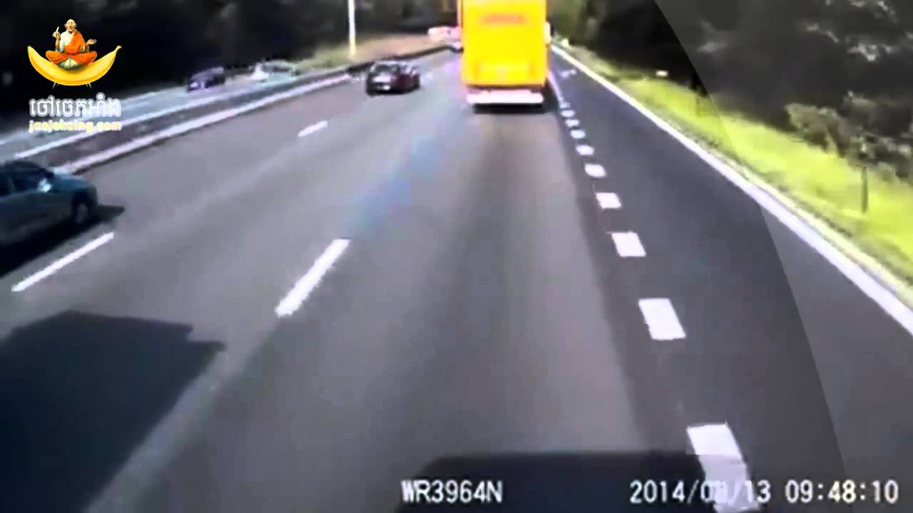 Car Crash - Small car turn right hit semi in very speed and the trunk ...