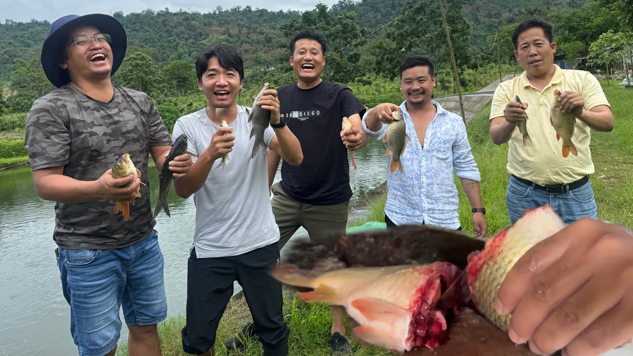Randomly Catch Big Fish || Brothers Day - YouTube